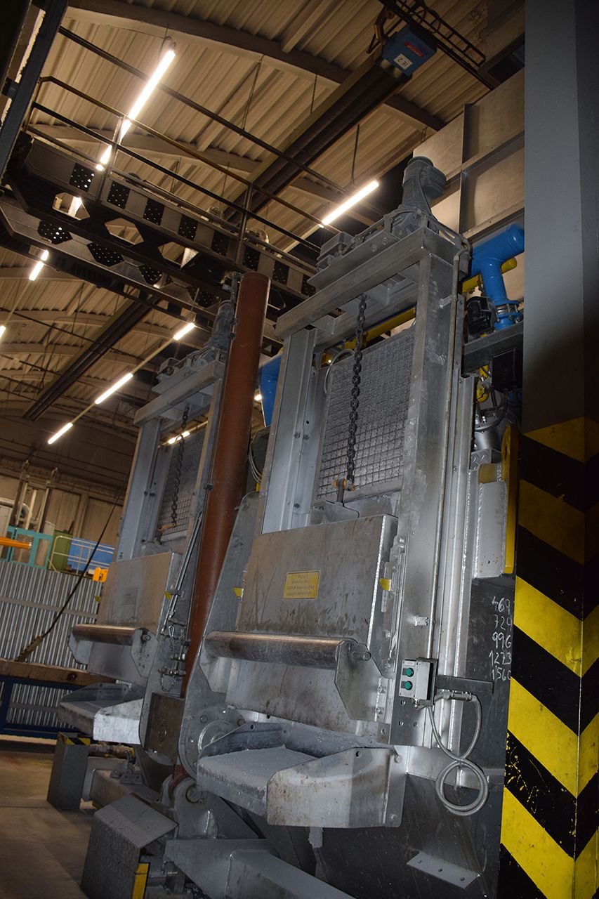 StrikoWestofen MH II-T 3000/1500 G-eg melting and holding furnace O1810 ...