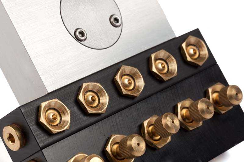 Spray tool with 2x15 adjustable nozzles | SW6018