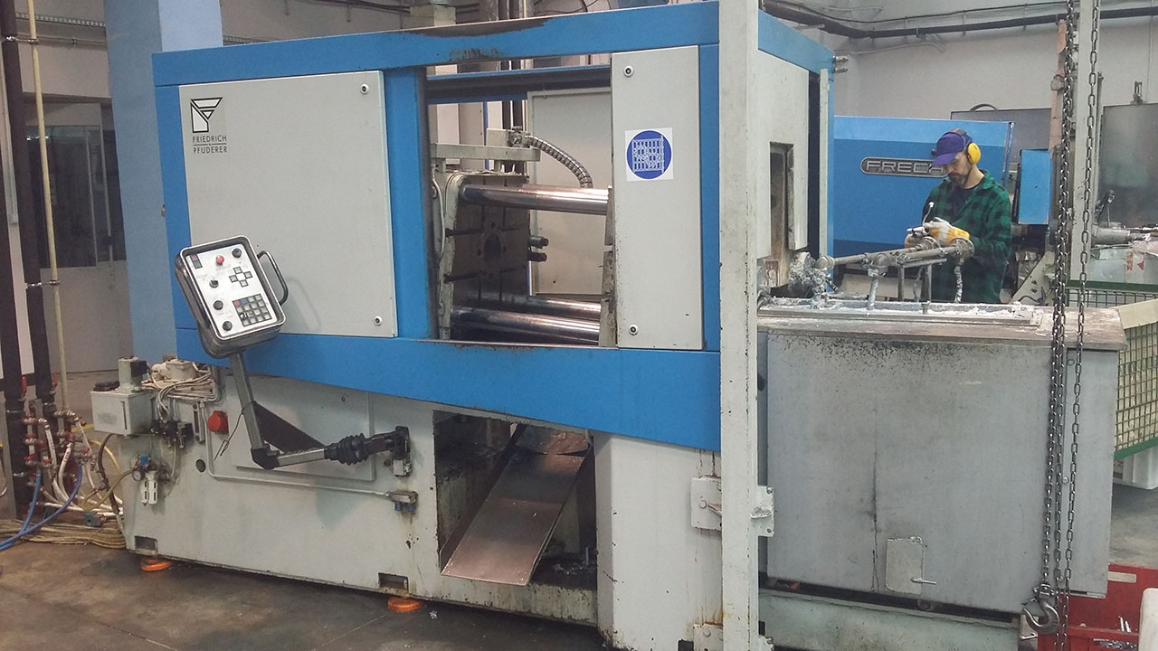 Friedrich + Pfuderer DMZ 80 hot chamber die casting machine WK1396 ...