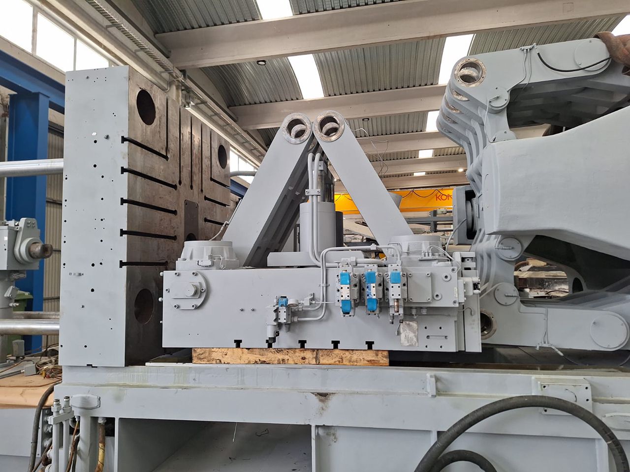 Italpresse IP 1650 SC cold chamber die casting machine KK1511, used ...